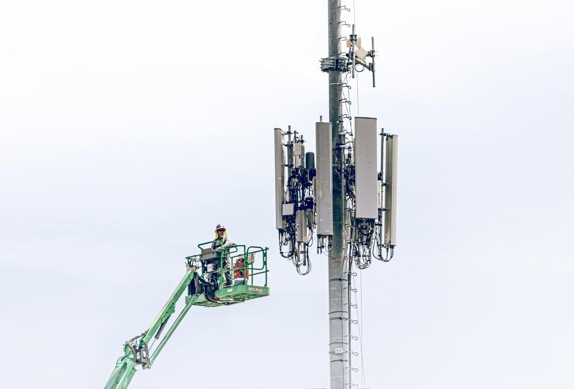 Lake Como Borough Council Debates 5G Tower Ordinance to Retain Local ...